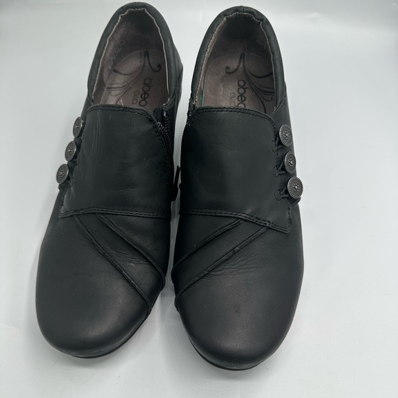 Abeo | Shoes | Abeo Bio Womens Rikki Black Leather Zip Loafer Bootie ...